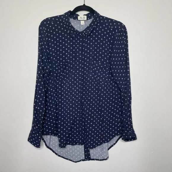 Per Se | Tops | Per Se Button Down Blouse Anchor Print Collared Long ...